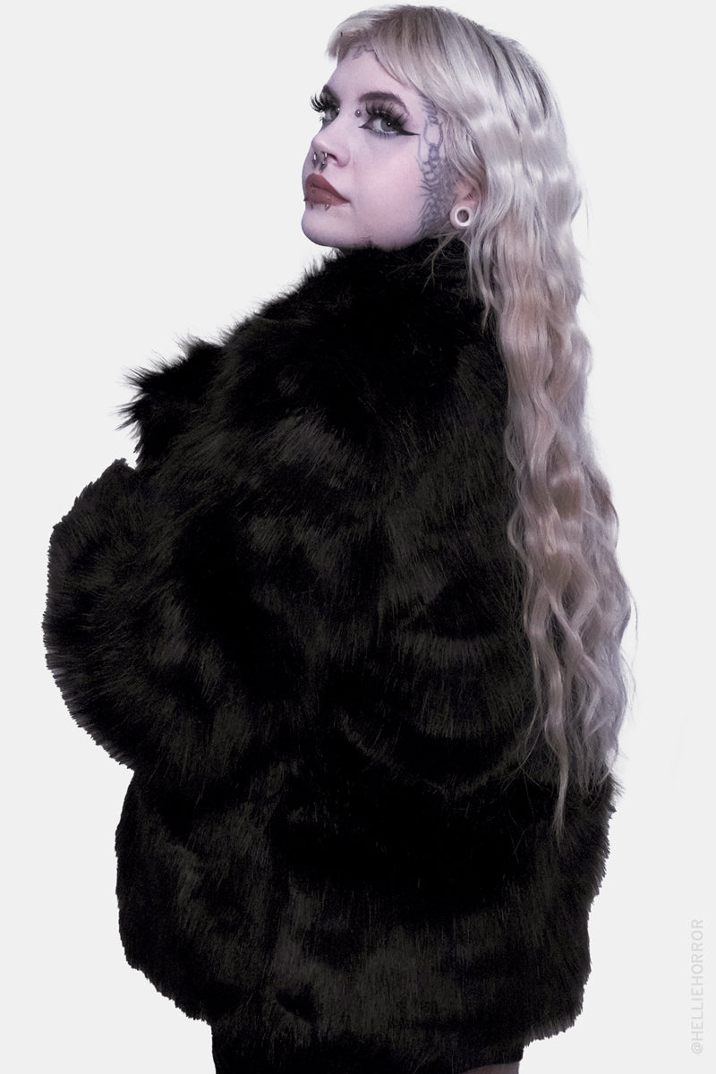 Chaos-theory-fur-coat-hellie-2 Chaos-theory-fur-coat-hellie-2